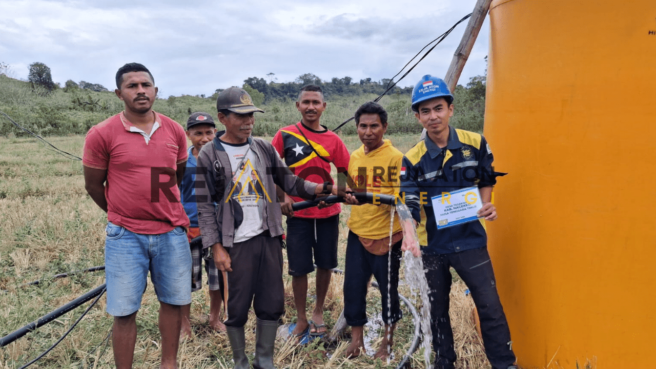 Mengoptimalkan Aliran Air di Lahan Berbukit dengan Pompa Tenaga Surya ...